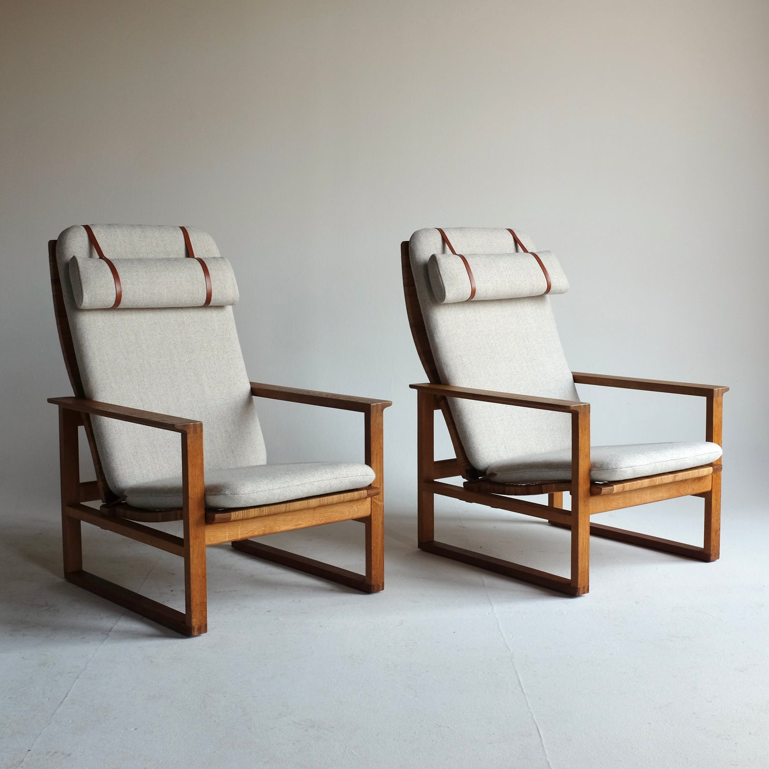 Scandinavian Mid-Century Seating – Studio Nordic